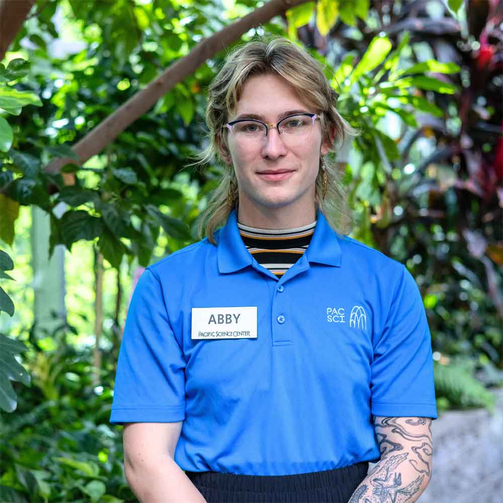 Meet the Team: Living Exhibits - Pacific Science Center