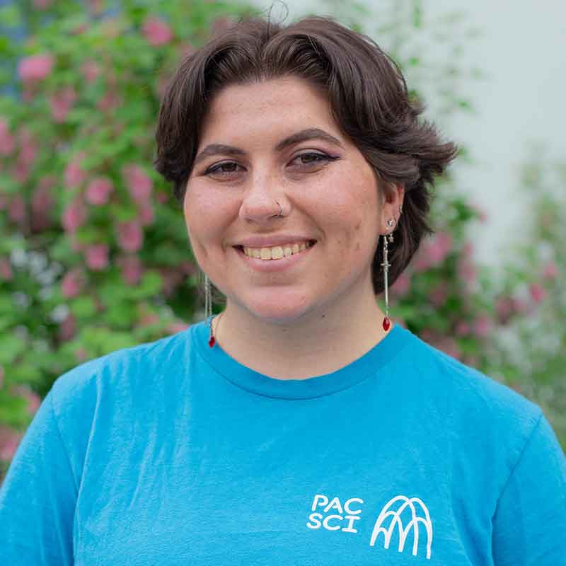 Meet the Team: Science on Wheels - Pacific Science Center